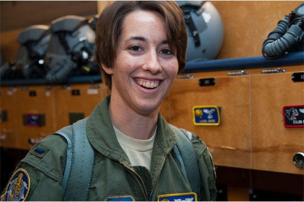 Instructor Pilot Flies Again after Highway Crash | Military.com